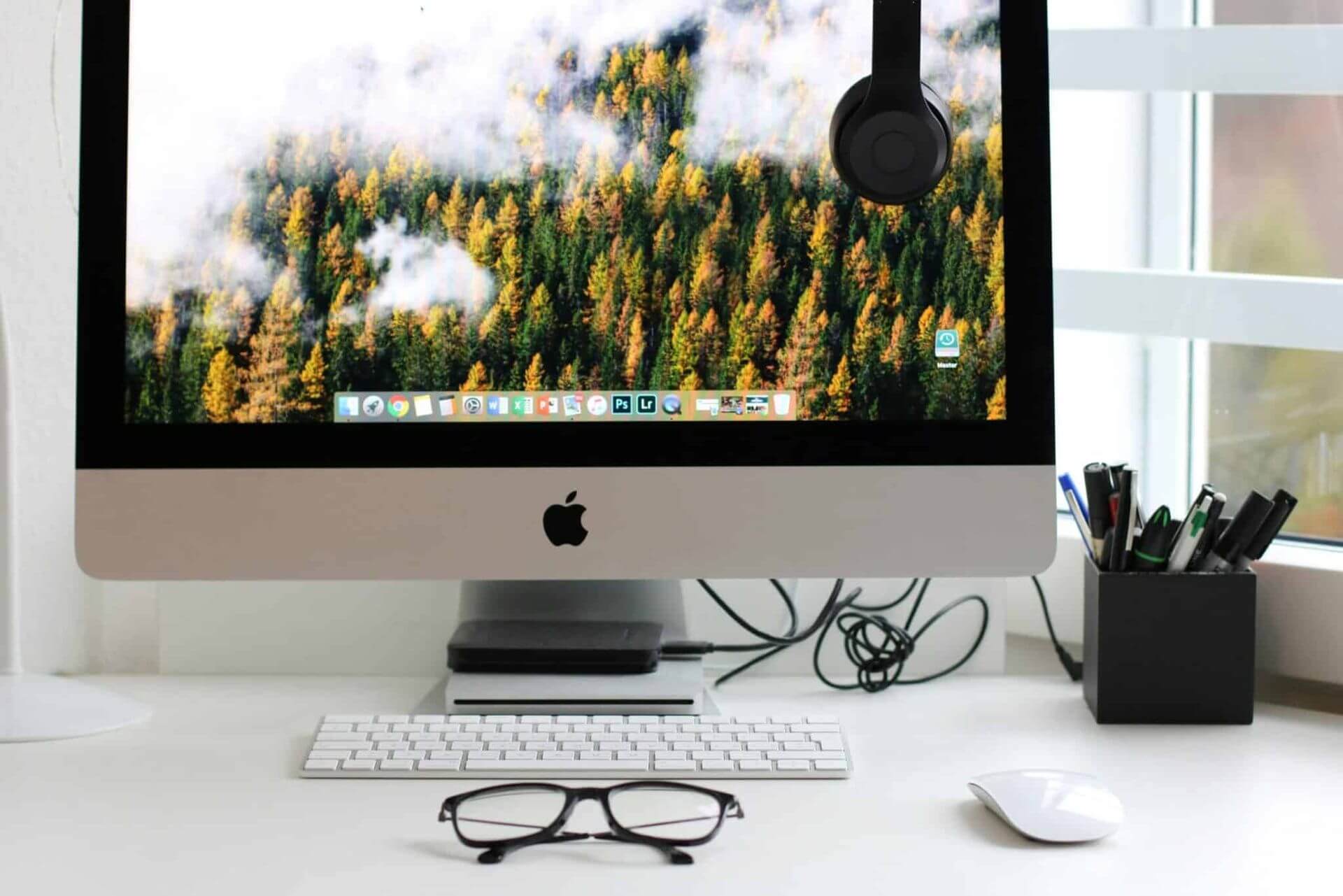 10 Awesome Ways to Customize Your Desktop Layout | Tech Engine ...